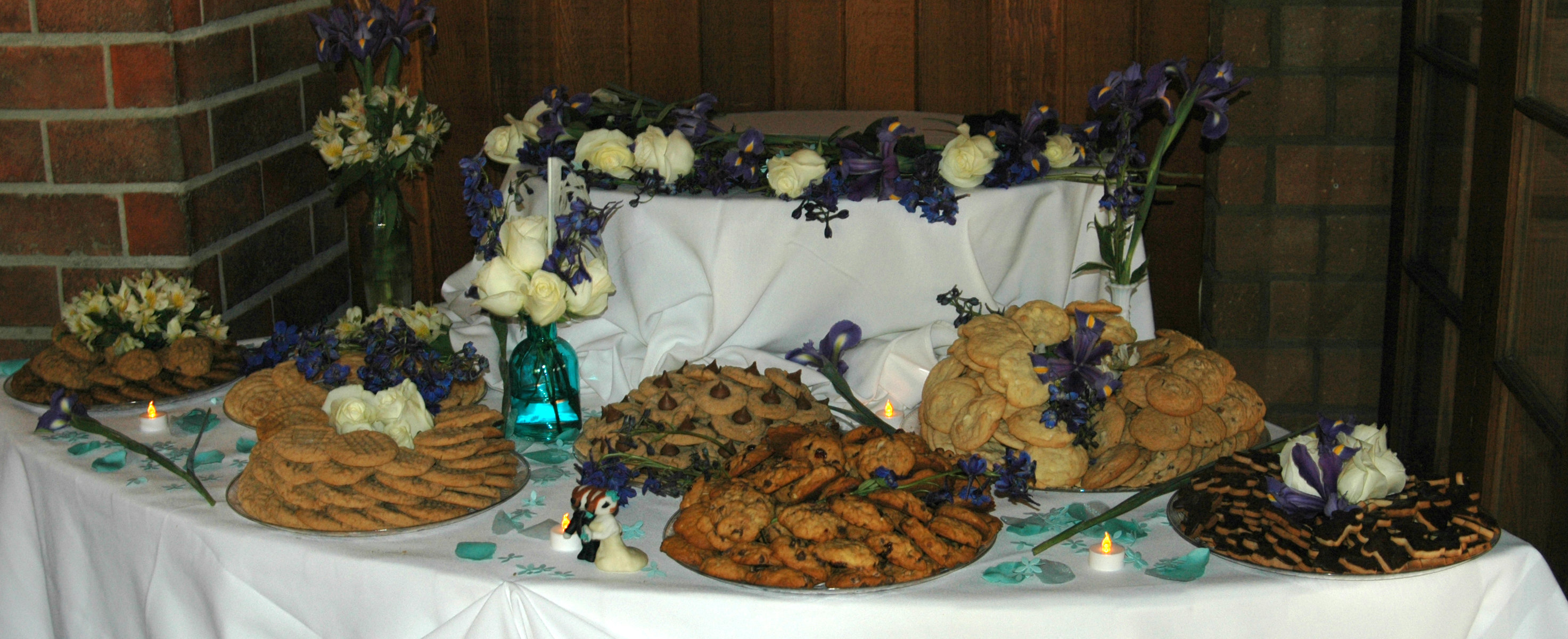 Pittsburgh Cookie Table ~ Snickerdoodles | Mindy Bakes