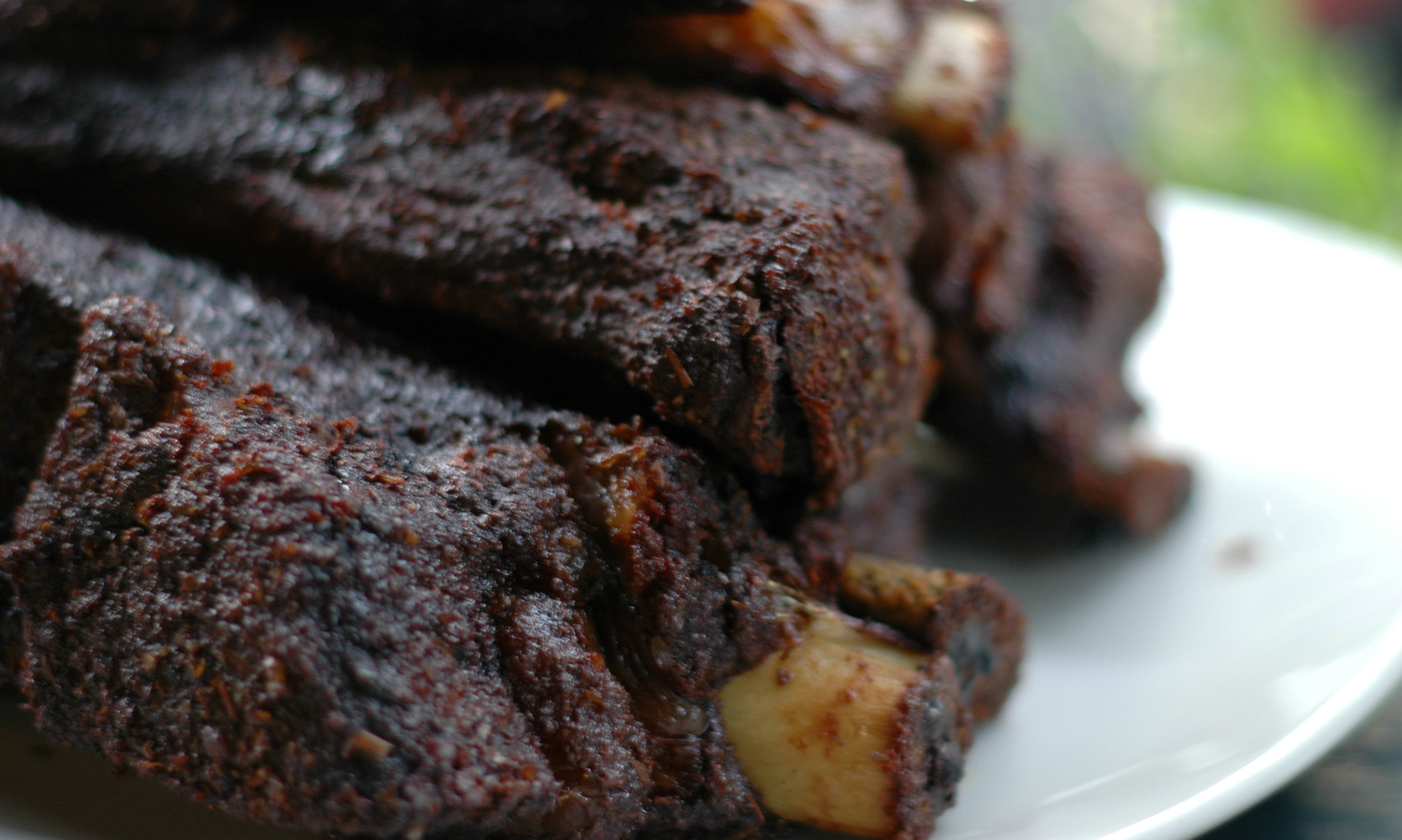 Smokin’ 3 ~ Smoked Beef Short Ribs w Spicy Mustard Rub | Mindy Bakes